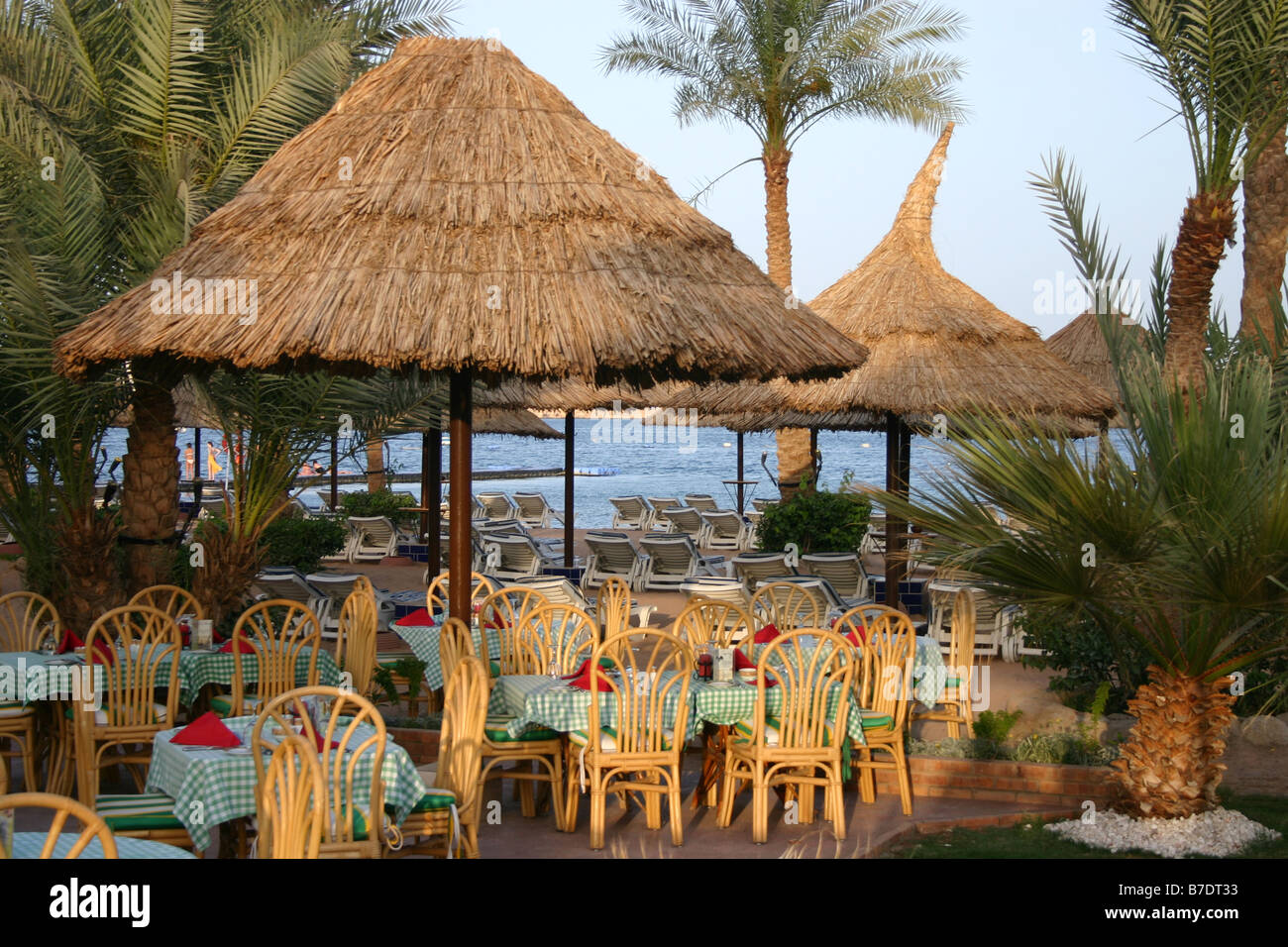 dining, chairs, 'wicker chairs', evening, meal, relax, relaxed ...