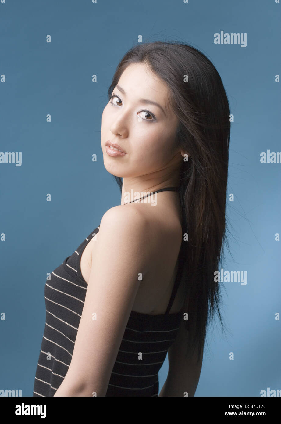 Look over shoulder camera hi-res stock photography and images - Alamy