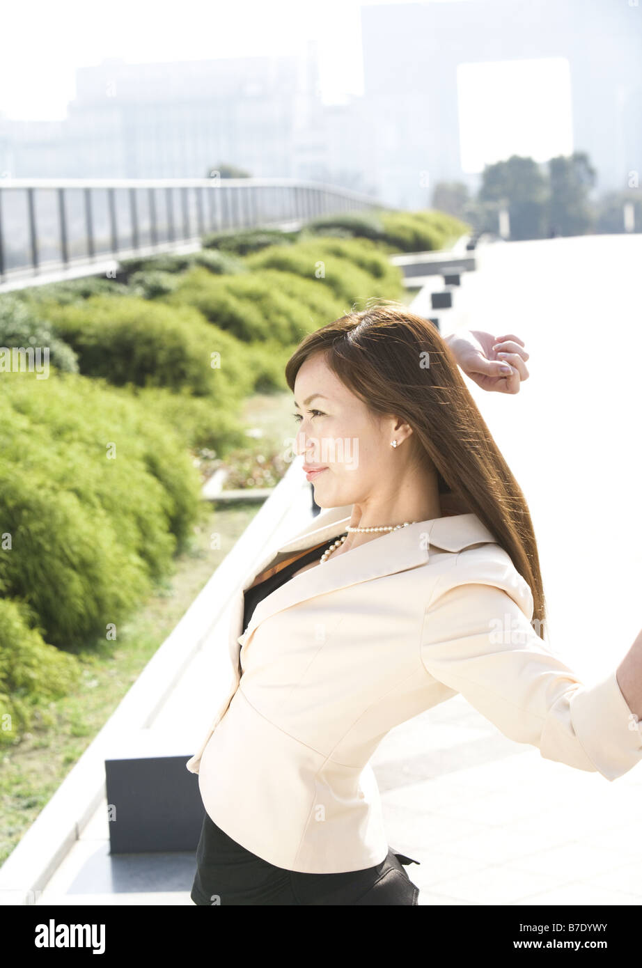 Woman upper arm side hi-res stock photography and images - Alamy