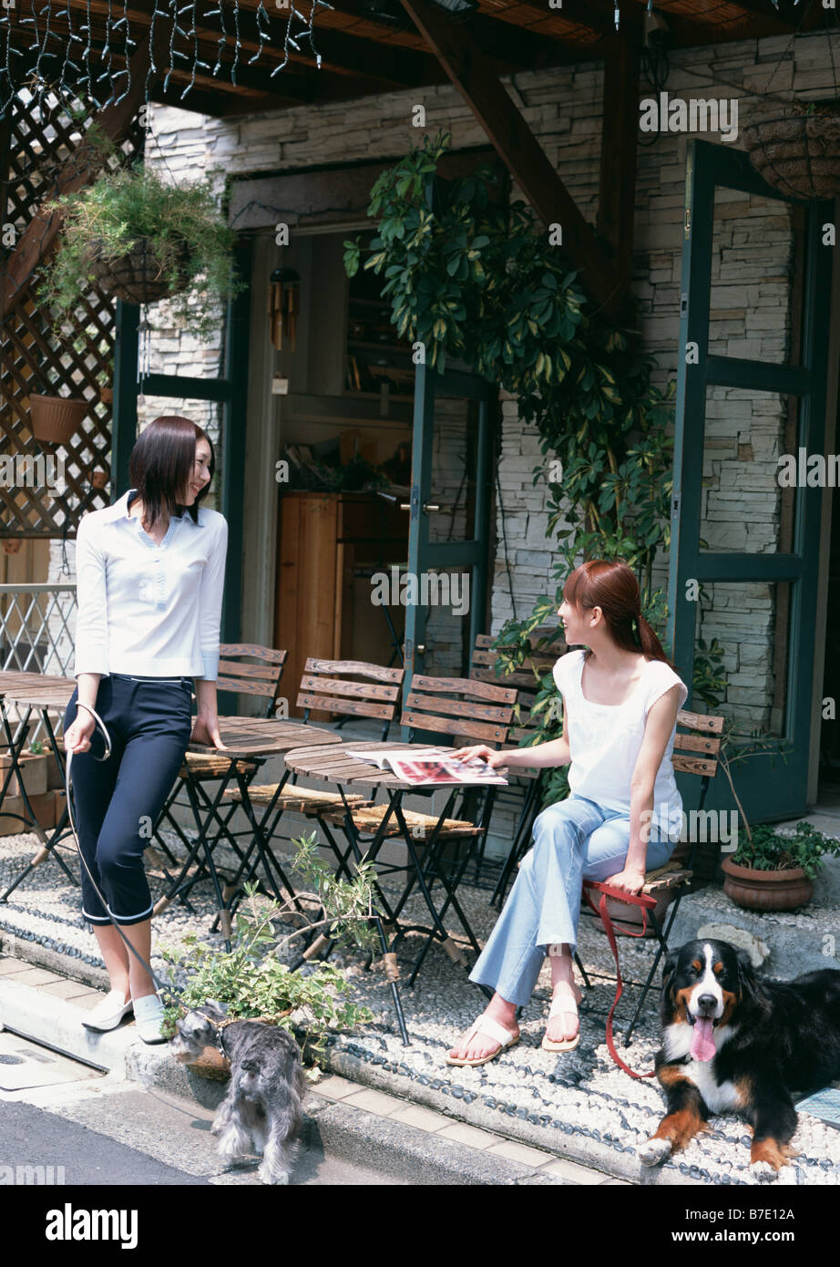 Coffee break at outdoor cafe Stock Photo - Alamy