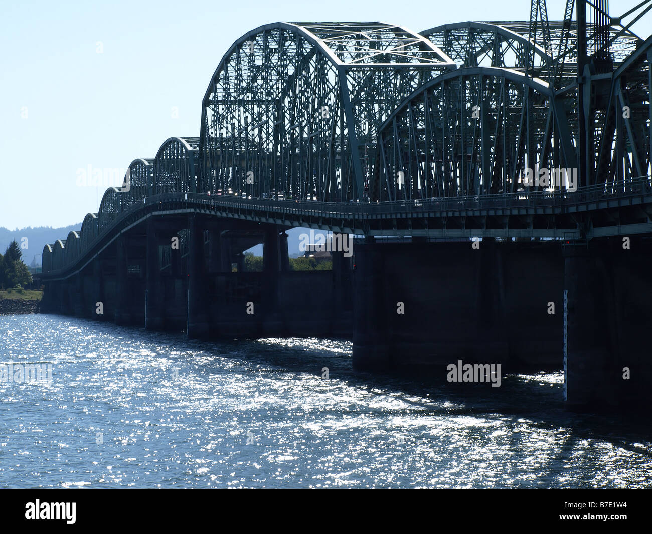 Steel Bridge over the Columbia River part of Interstate 5 crossing ...