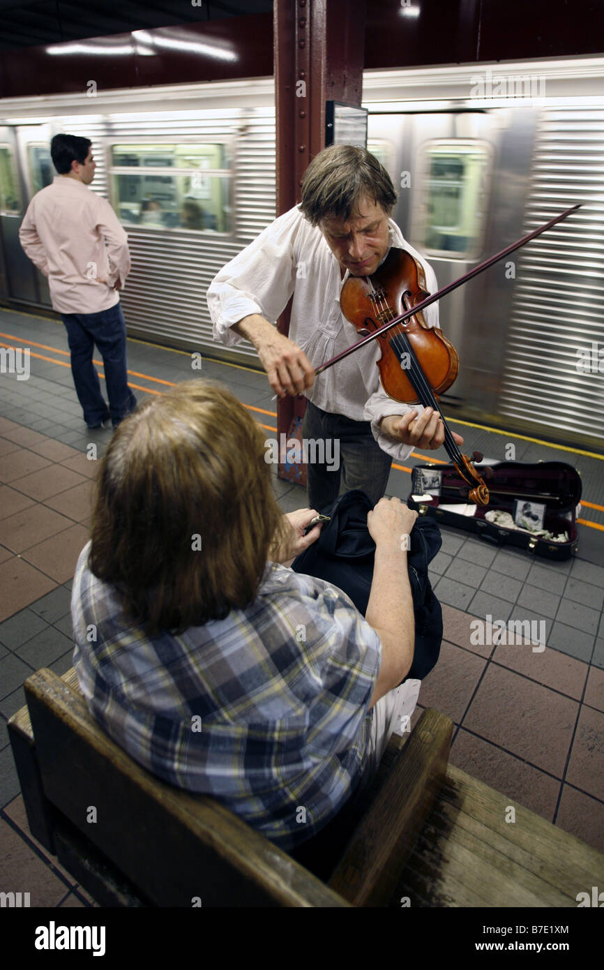Busker, Subway Station, New York City, USA Stock Photo - Alamy