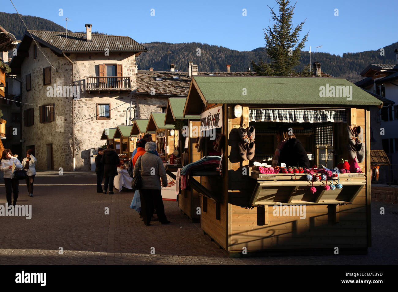El Paes dei Presepi fair, Miola di Pinè, Trentino Alto Adige, Italy ...