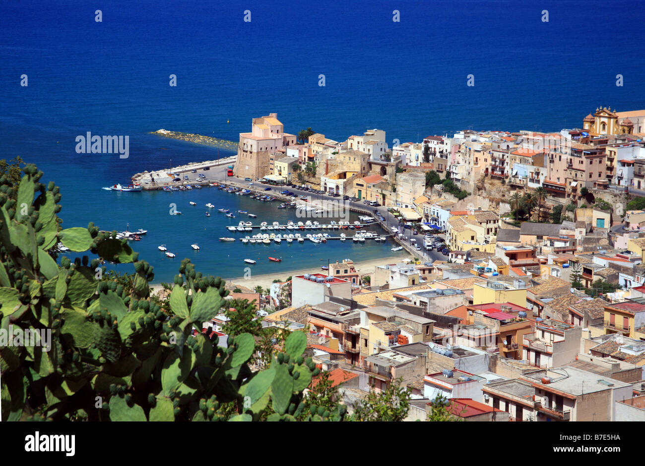 Seaside, Castellammare del Golfo, Sicily, Italy Stock Photo - Alamy
