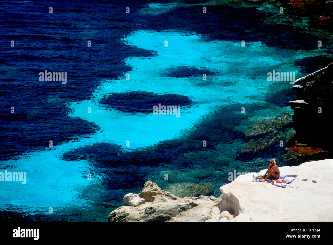 Cala rossa hi-res stock photography and images - Alamy