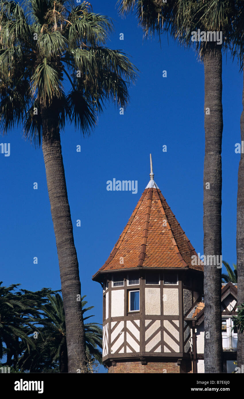 Turret of Belle Epoch Villa Rose-Lawn (1872) (prev. Villa des Lotus ...