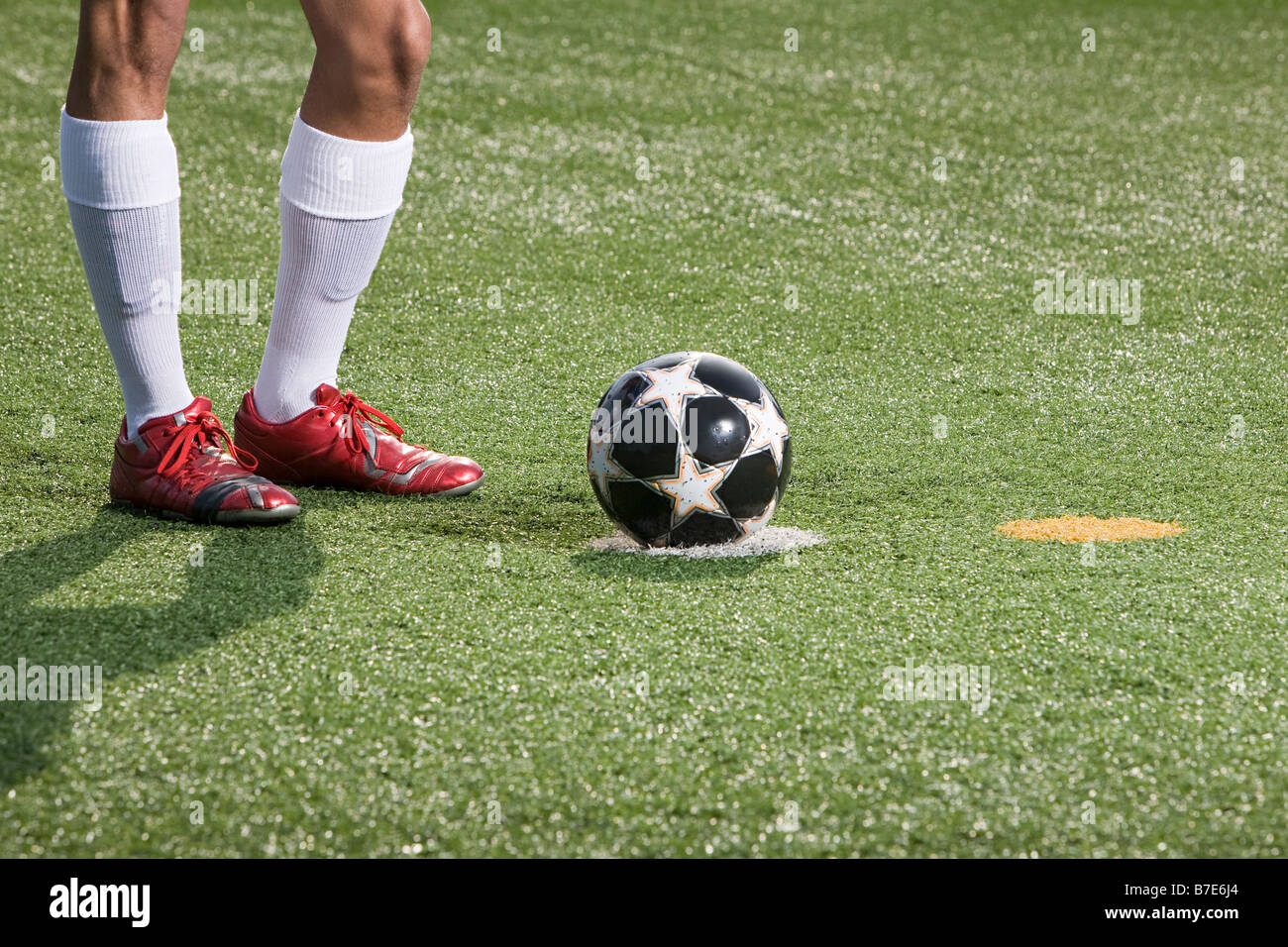 Stand foot cup hi-res stock photography and images - Alamy