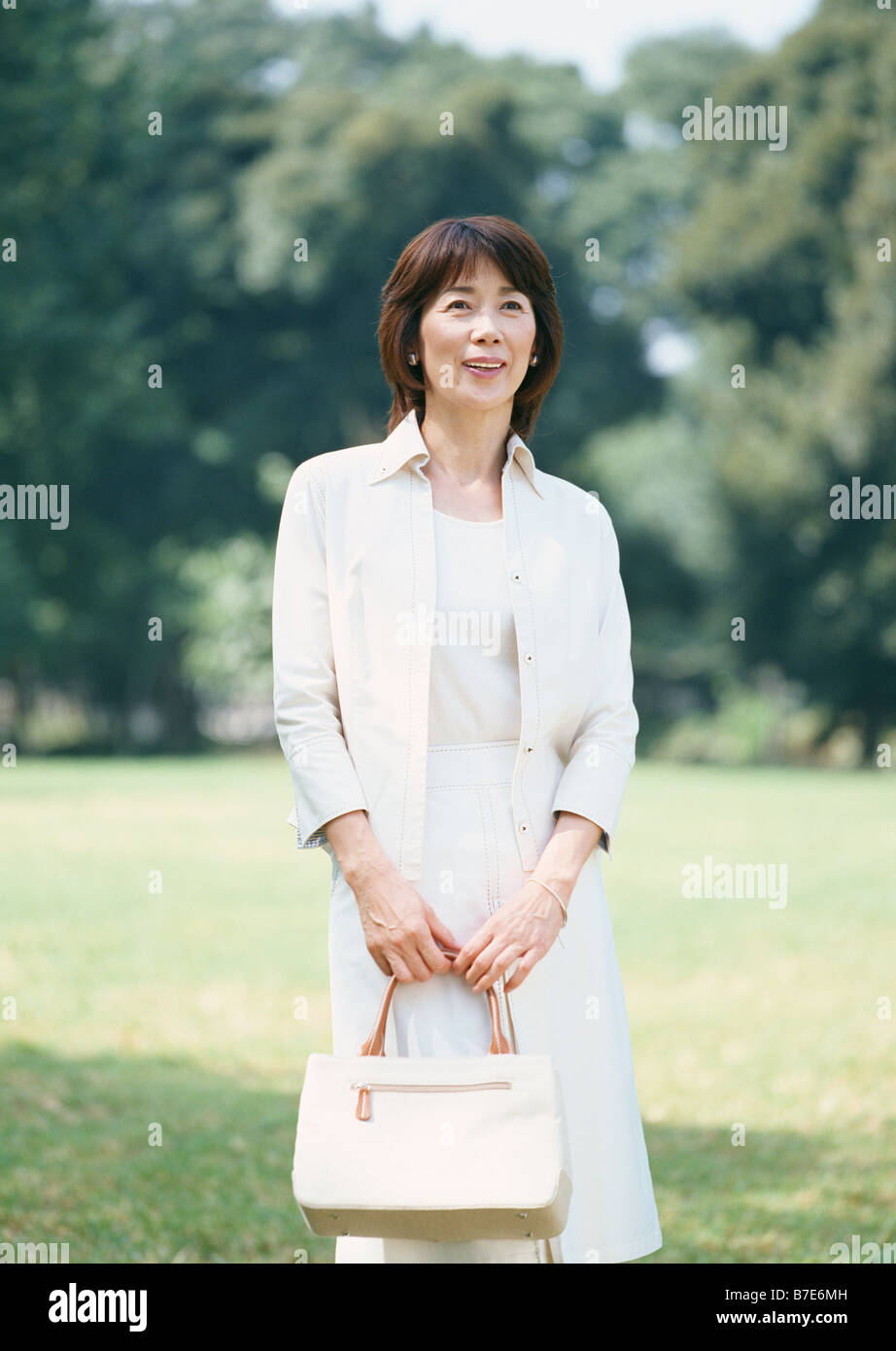 Handbag walk out hi-res stock photography and images - Alamy
