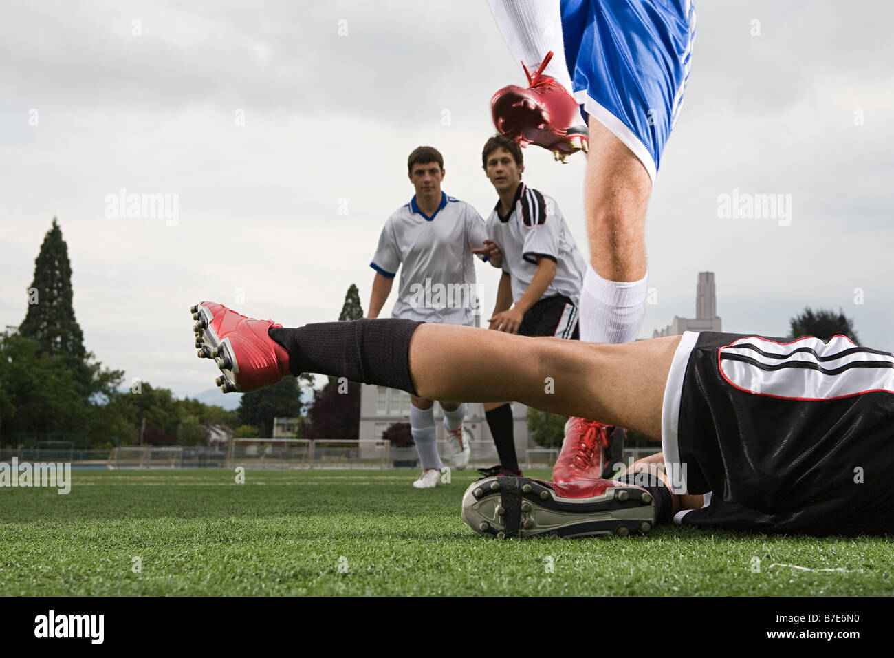 Football injury hi-res stock photography and images - Alamy