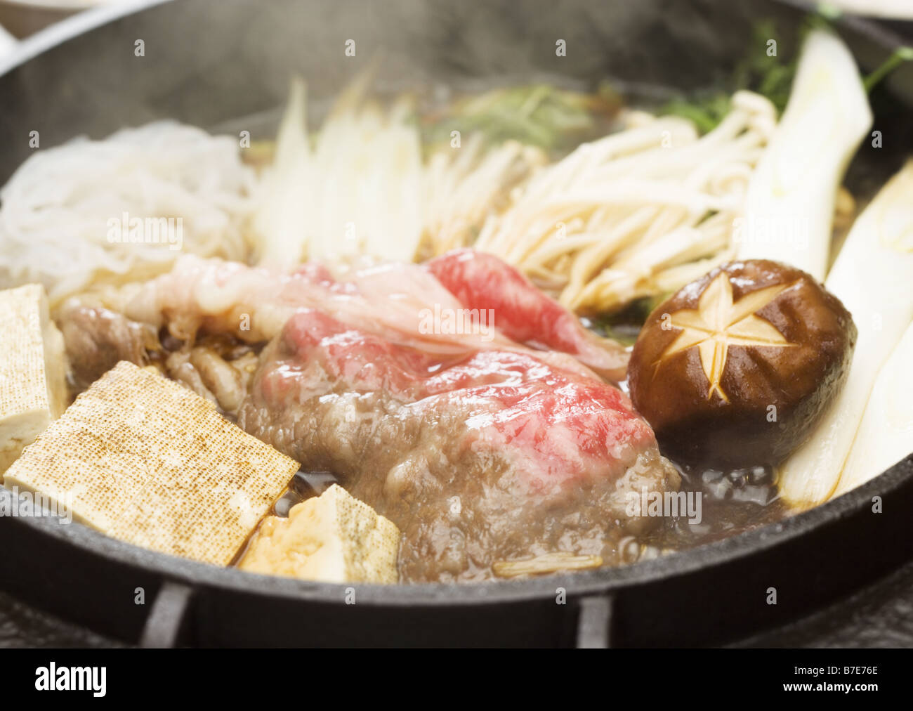 Japanese style pot sukiyaki hi-res stock photography and images - Alamy