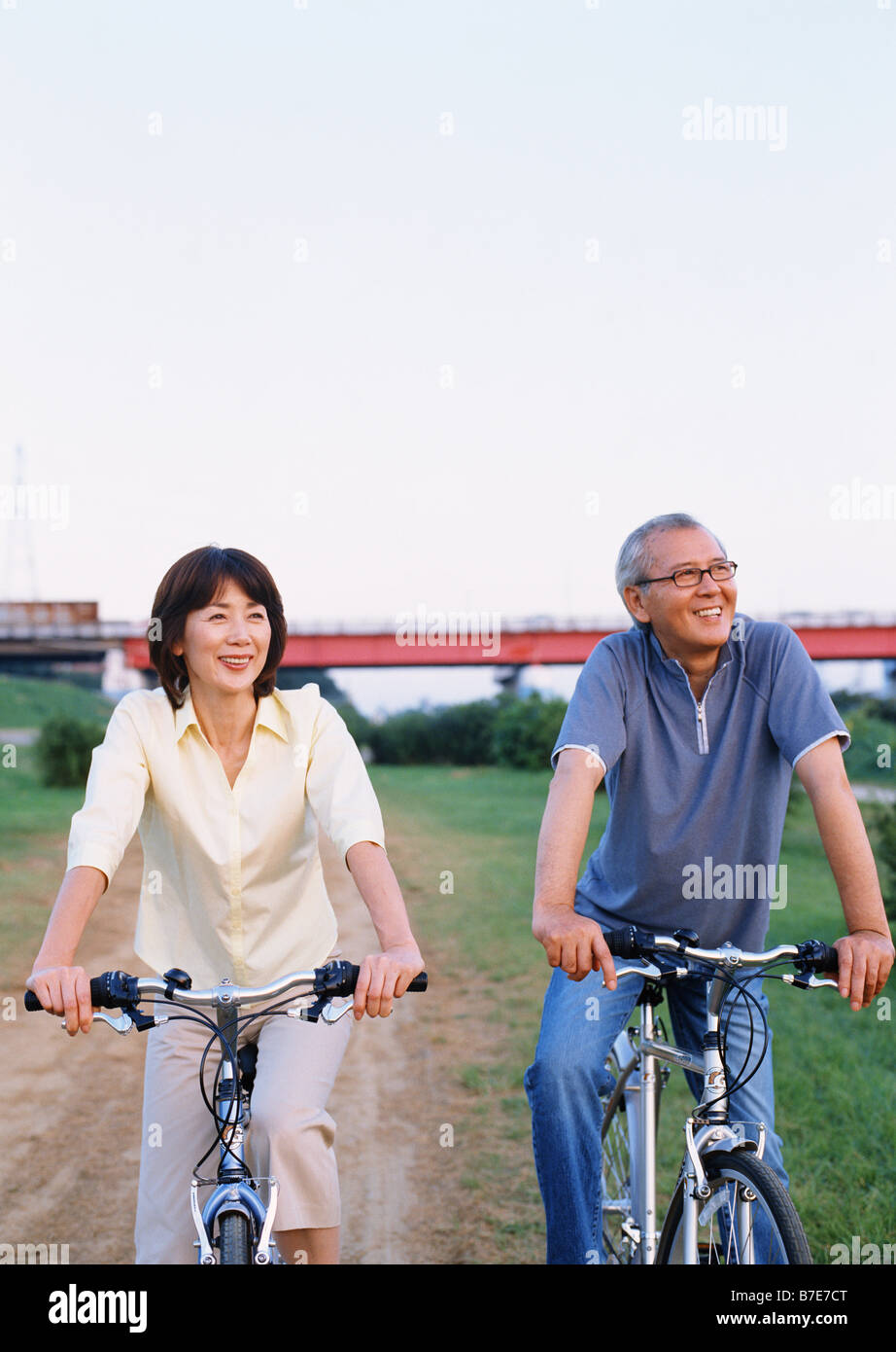 Japanese senior cycling hi-res stock photography and images - Alamy