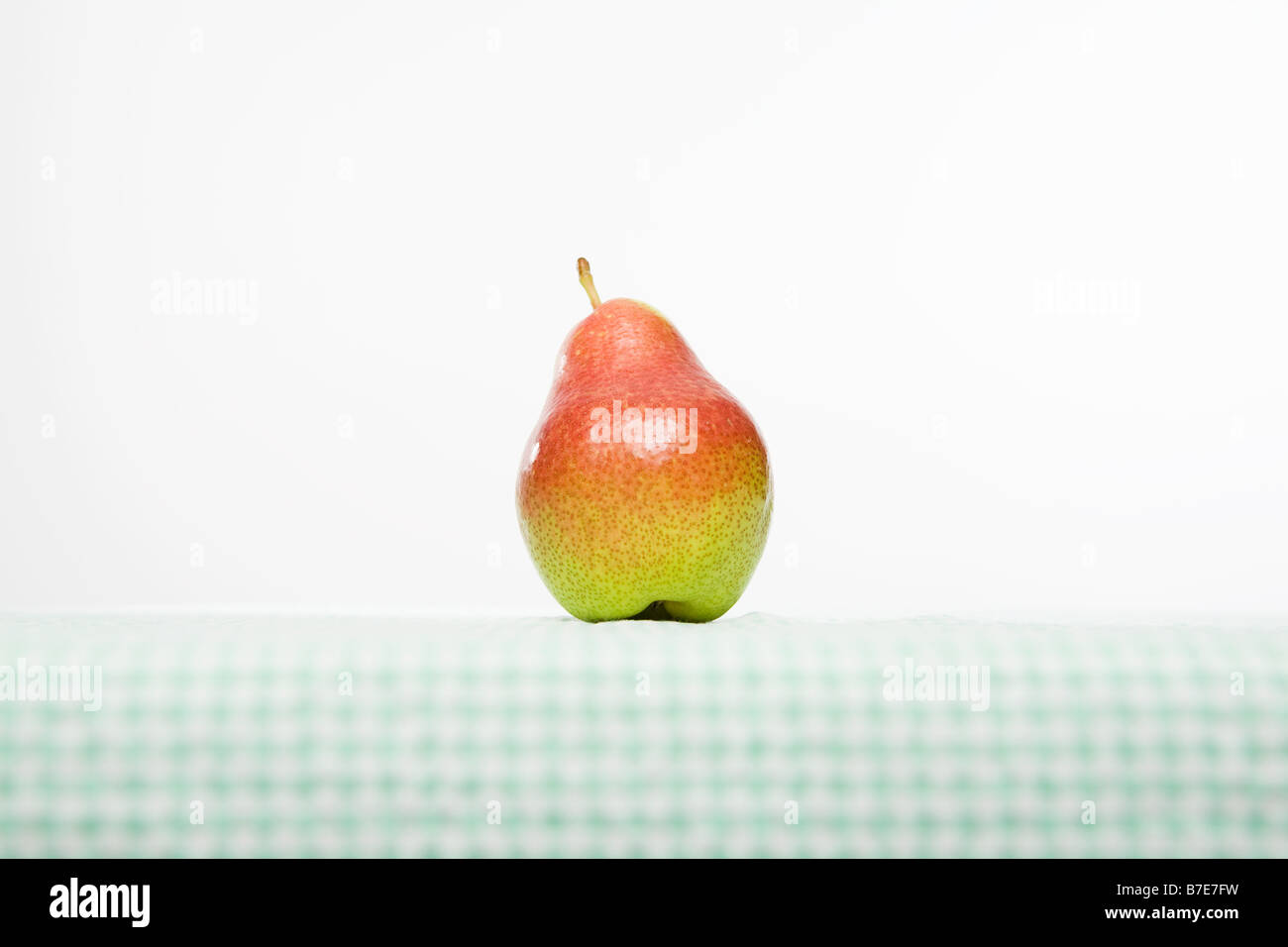 A pear hi-res stock photography and images - Alamy