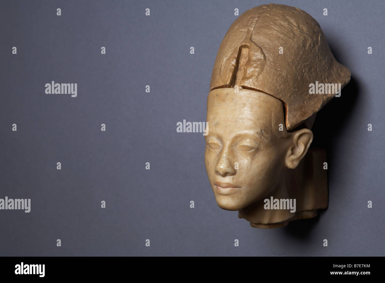 Nofretete echnaton hi-res stock photography and images - Alamy