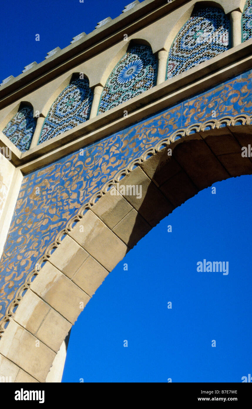 Archway Detailed decoration blue traditional patterns Blue sky Mosaic ...