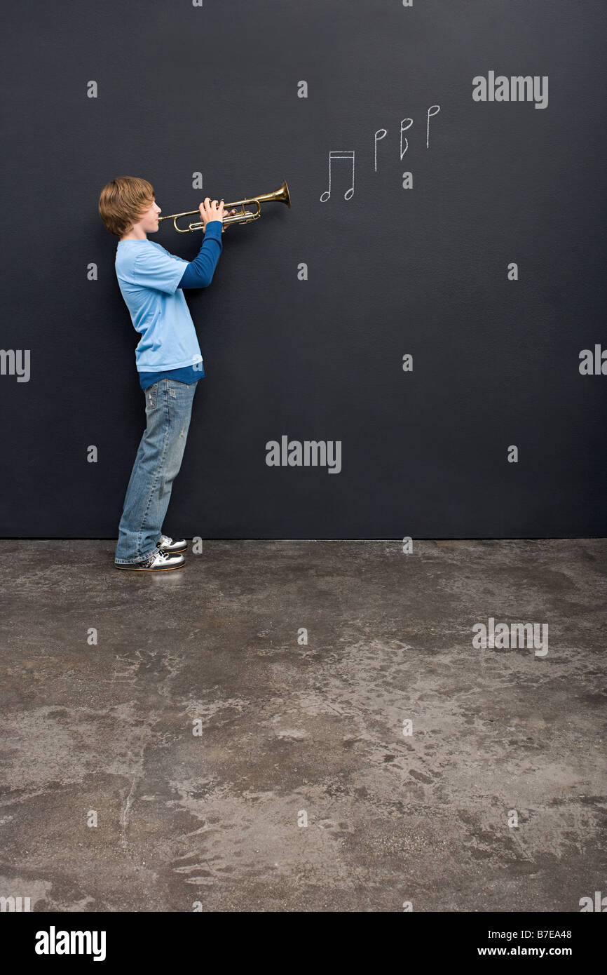 Playing a trumpet hi-res stock photography and images - Alamy