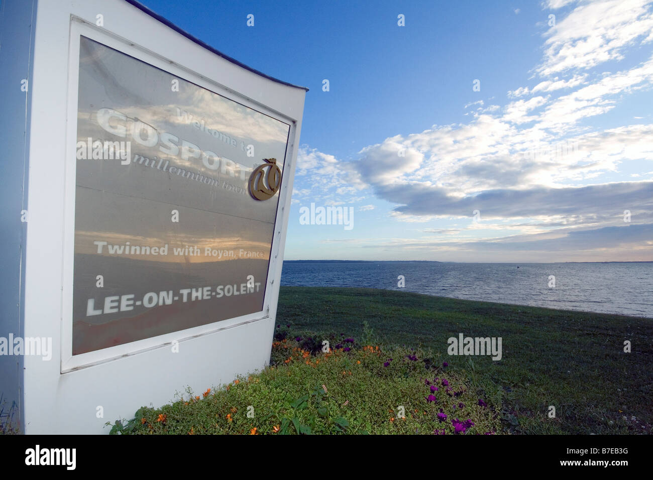 Lee on the solent hi-res stock photography and images - Alamy