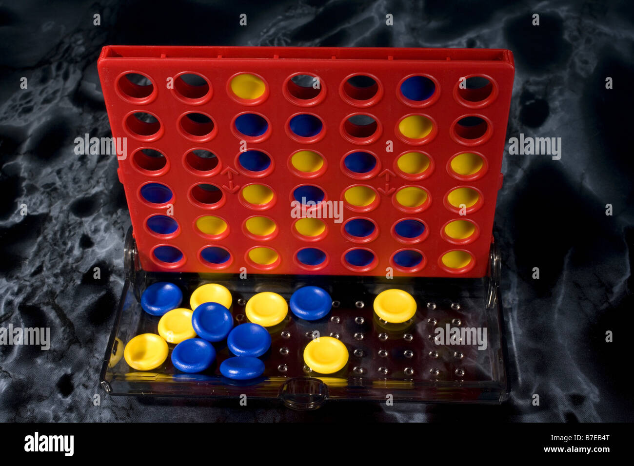 Connect four hi-res stock photography and images - Alamy