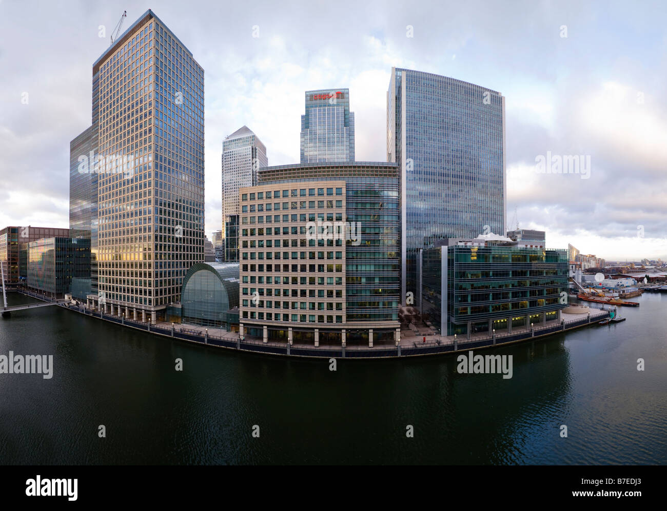 A view of the South side of Canary Wharf London UK Stock Photo - Alamy