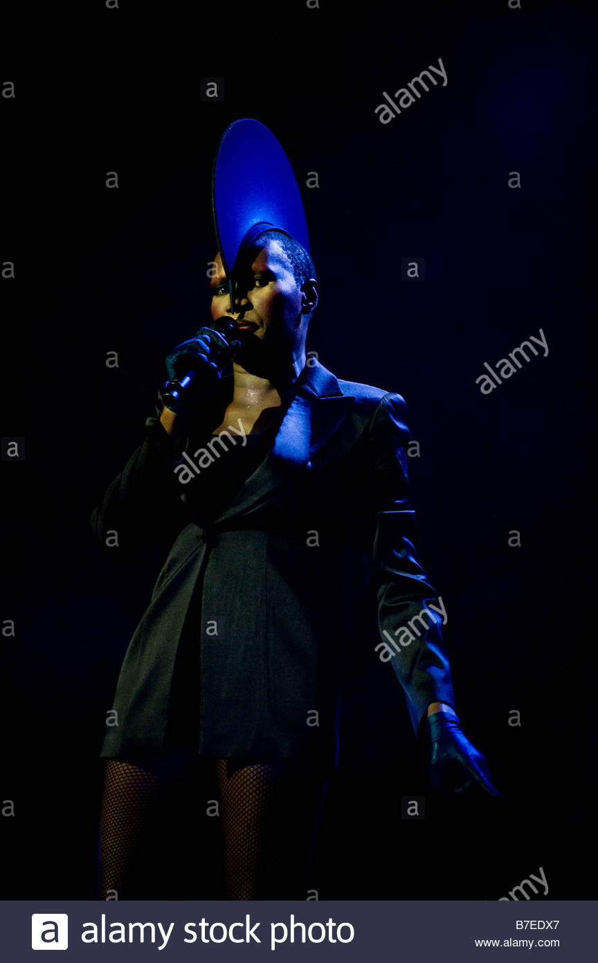 Grace Jones Singer Stock Photos & Grace Jones Singer Stock Images - Alamy
