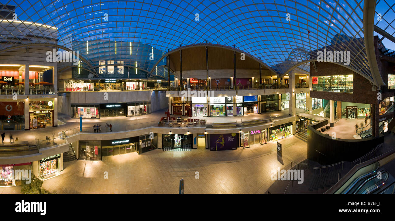 United Kingdom, England, Avon, Bristol, Cabot Circus shopping centre ...