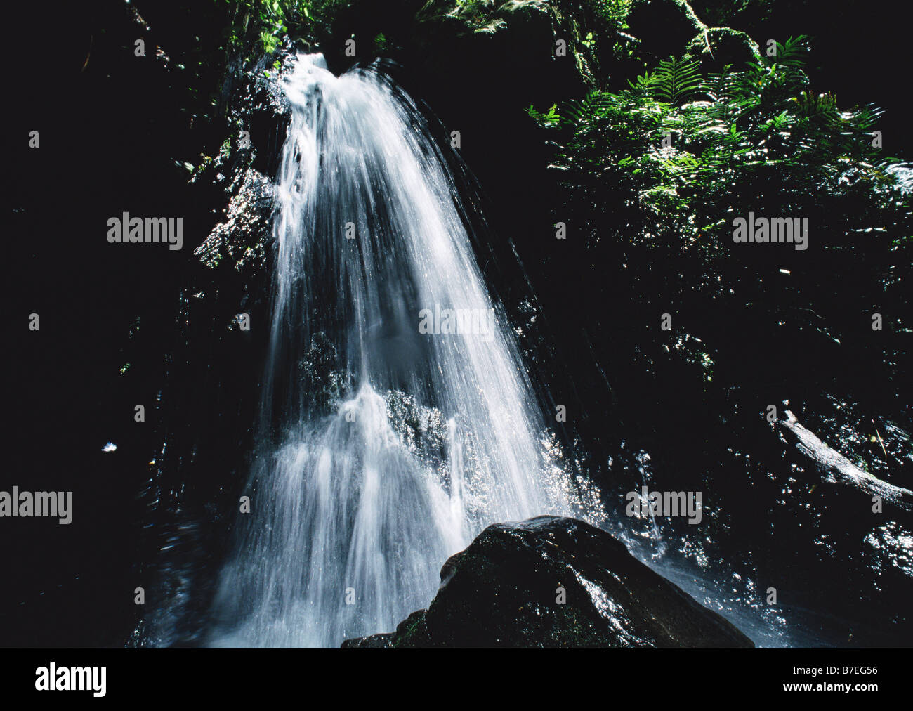 River mountain kyushu hi-res stock photography and images - Alamy