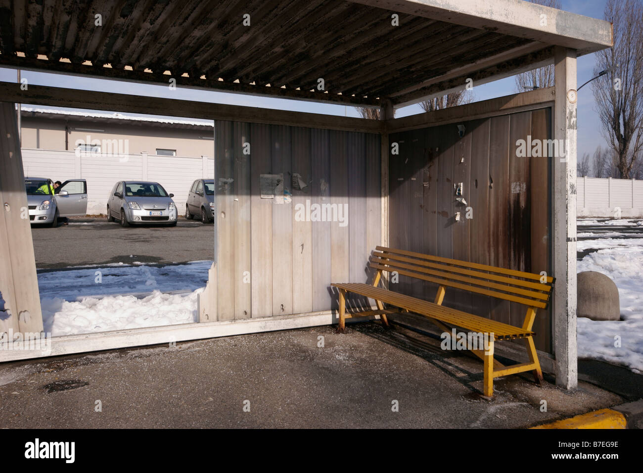 Broken bus stop hi-res stock photography and images - Alamy