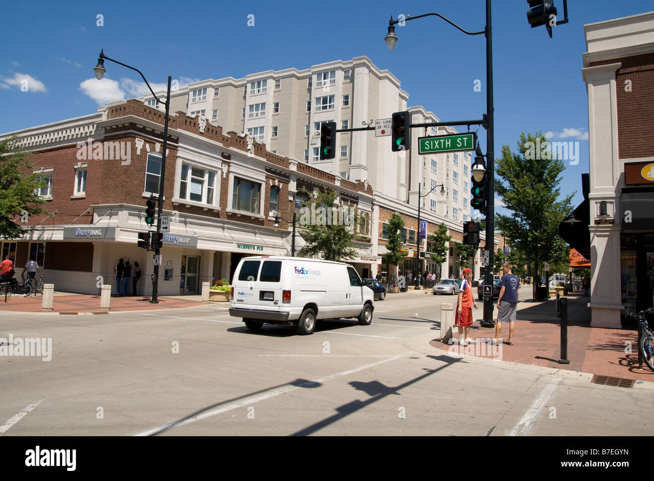 University of illinois urbana champaign hi-res stock photography and ...