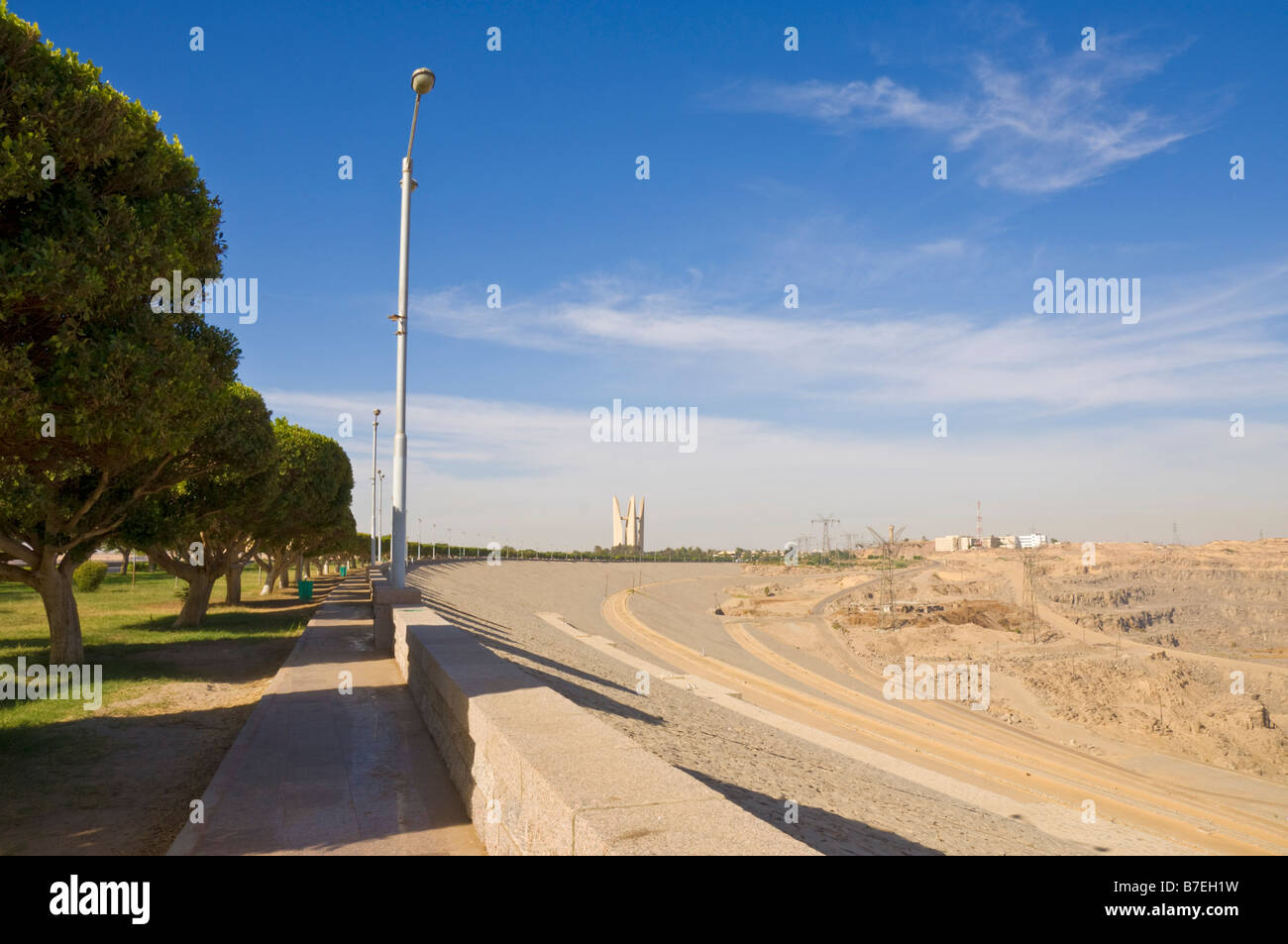 Electricity high dam hi-res stock photography and images - Alamy