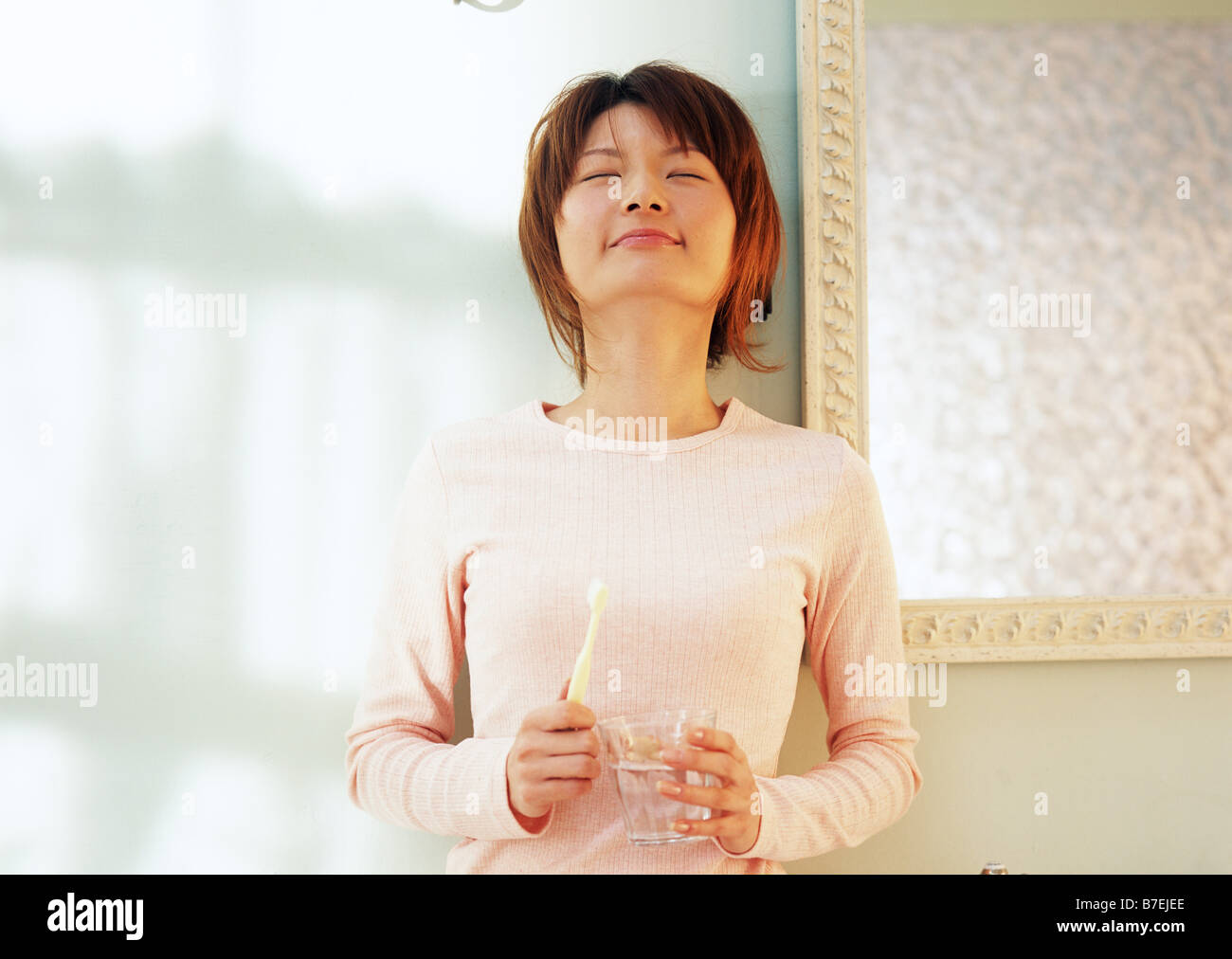 Teeth brushing machine hi-res stock photography and images - Alamy