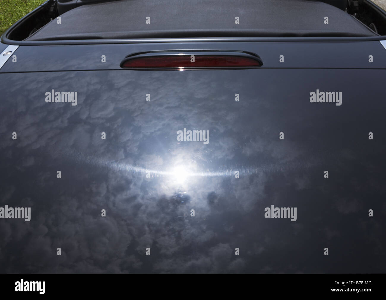 Sky reflection in the car Stock Photo - Alamy