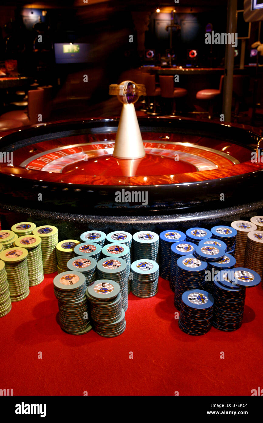 Casino roulette england hi-res stock photography and images - Alamy