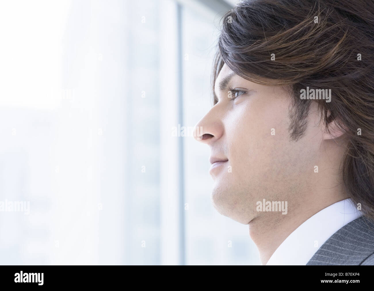 Look looking down out of window hi-res stock photography and images - Alamy