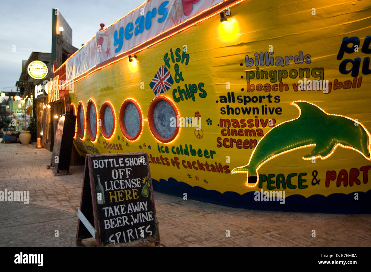 the tota bar in dahab egypt Stock Photo - Alamy