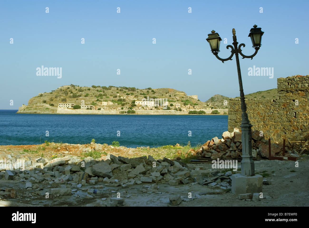 The island of Spinaloga seen from Plaka beach,Greece Stock Photo - Alamy