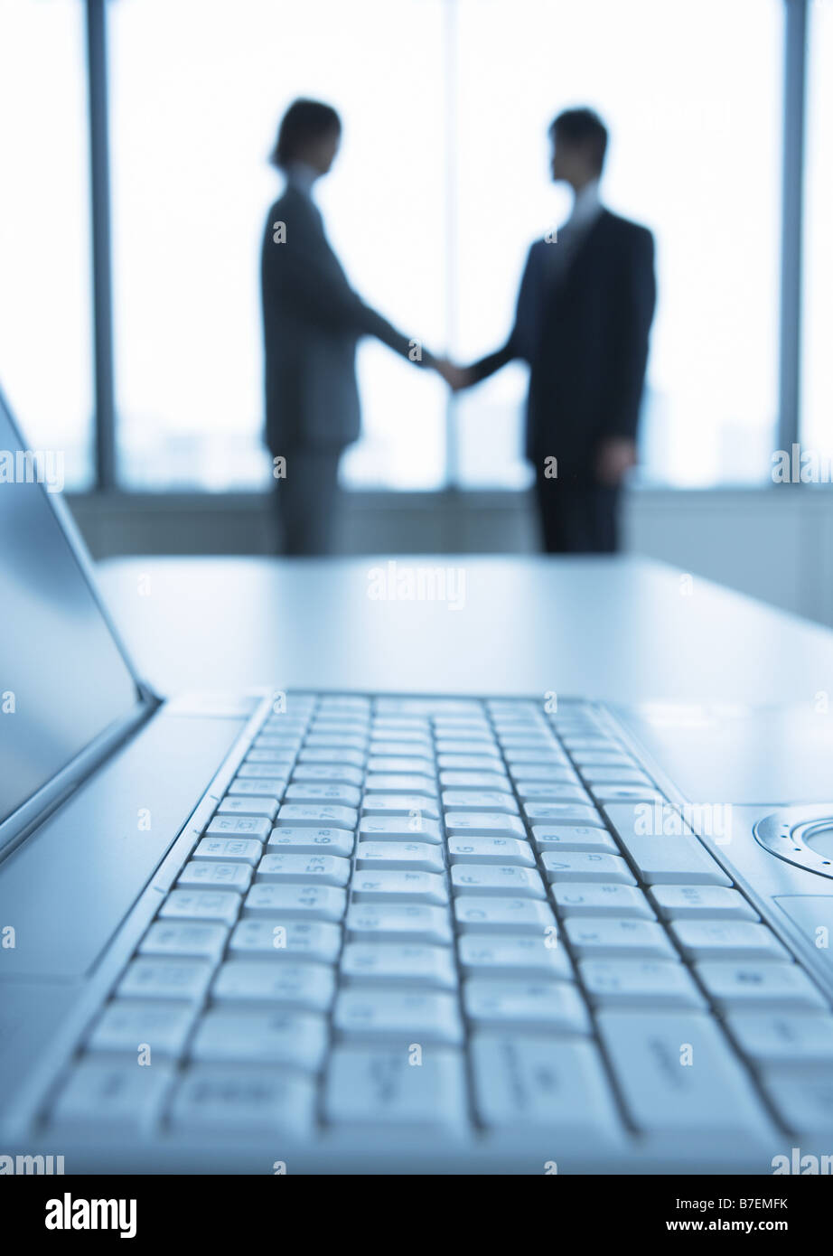 Business partner hi-res stock photography and images - Alamy