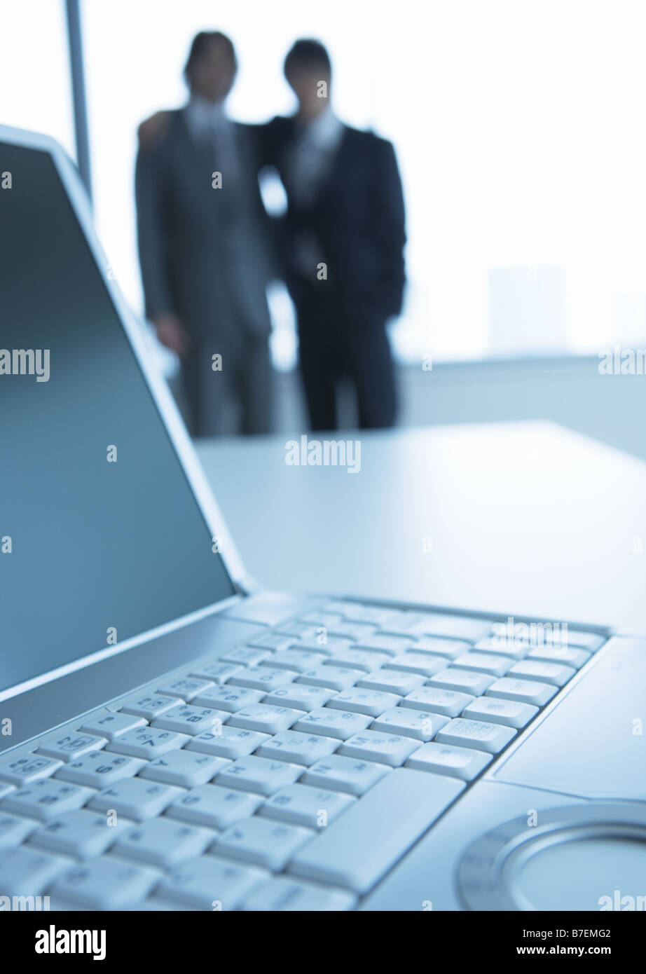 Business partner hi-res stock photography and images - Alamy