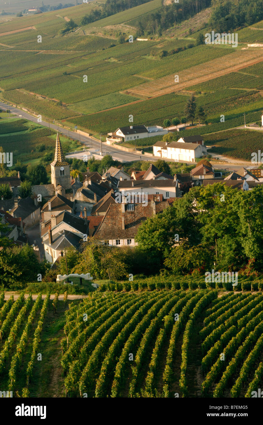 Pernand vergelesses village hi-res stock photography and images - Alamy