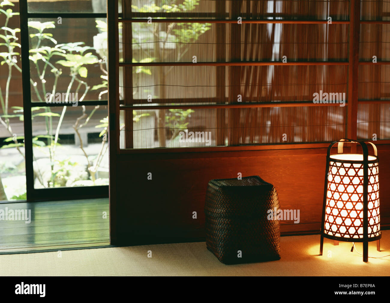 Japanese style sun hi-res stock photography and images - Alamy