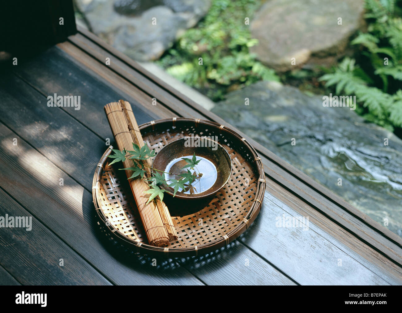 Makisu and Small Bowl Stock Photo - Alamy
