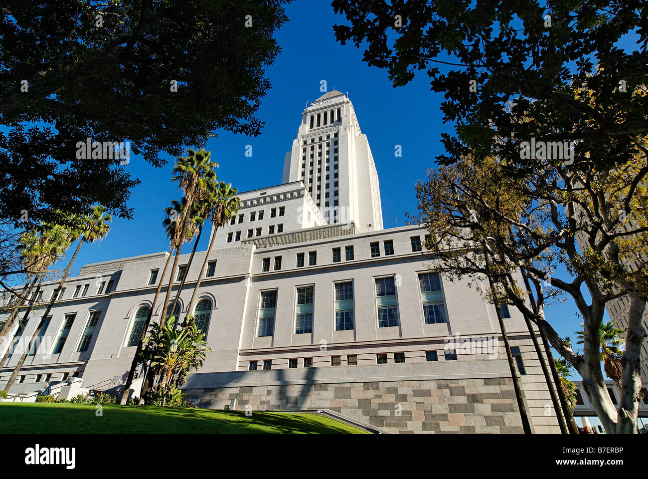 Downtown building los angeles hi-res stock photography and images - Alamy