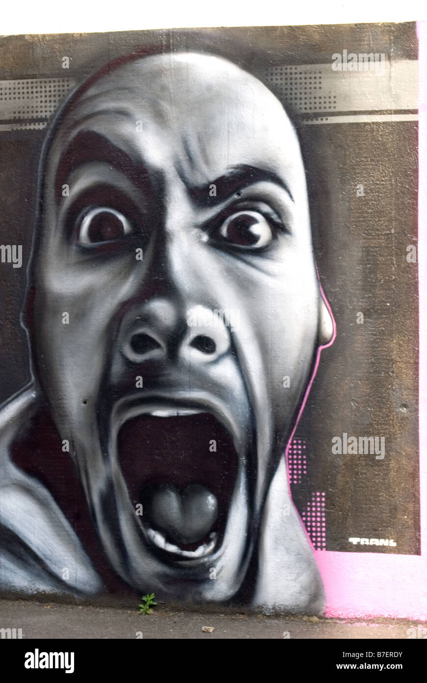 Graffiti art outline hi-res stock photography and images - Alamy