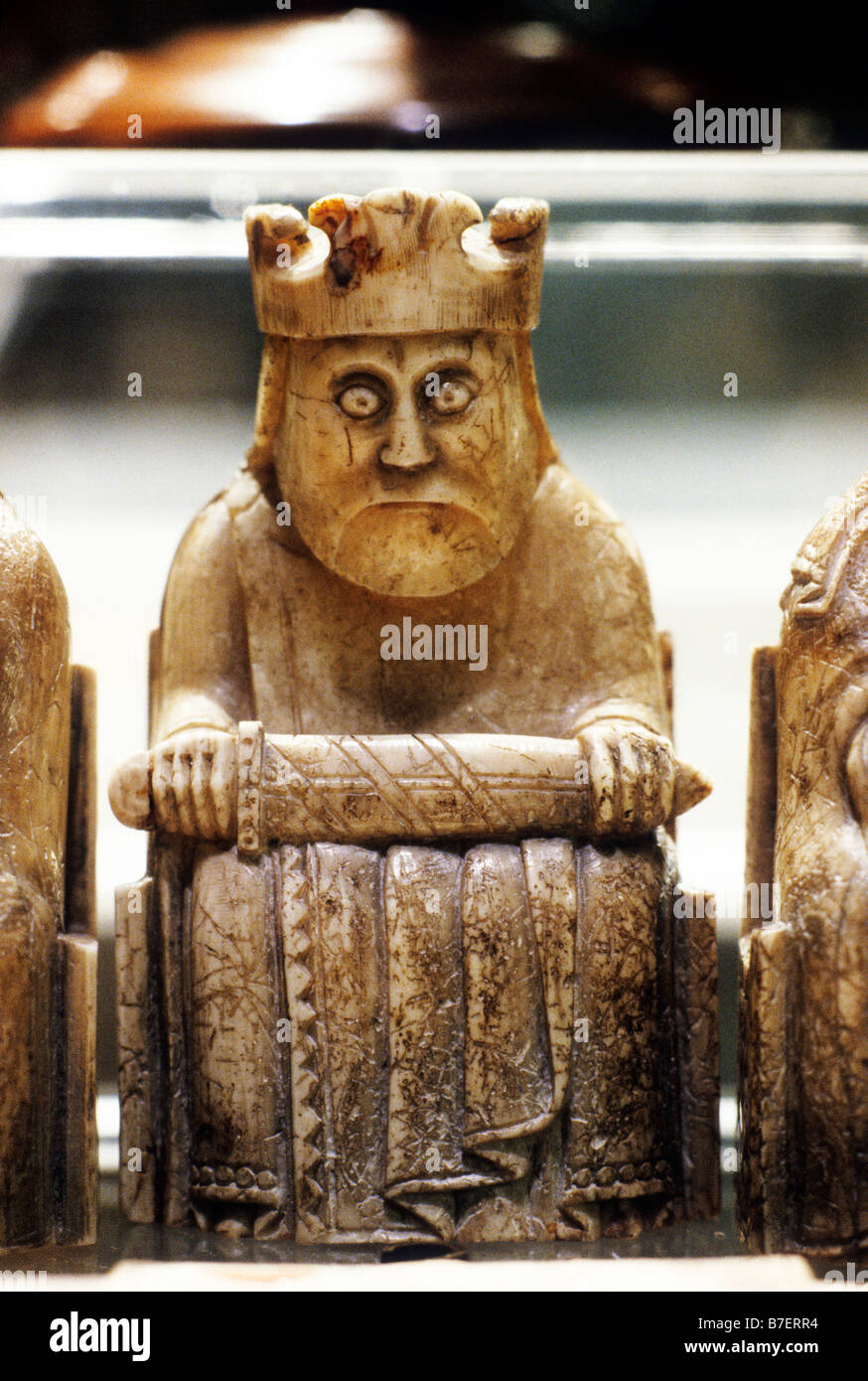 Carved chess hi-res stock photography and images - Alamy