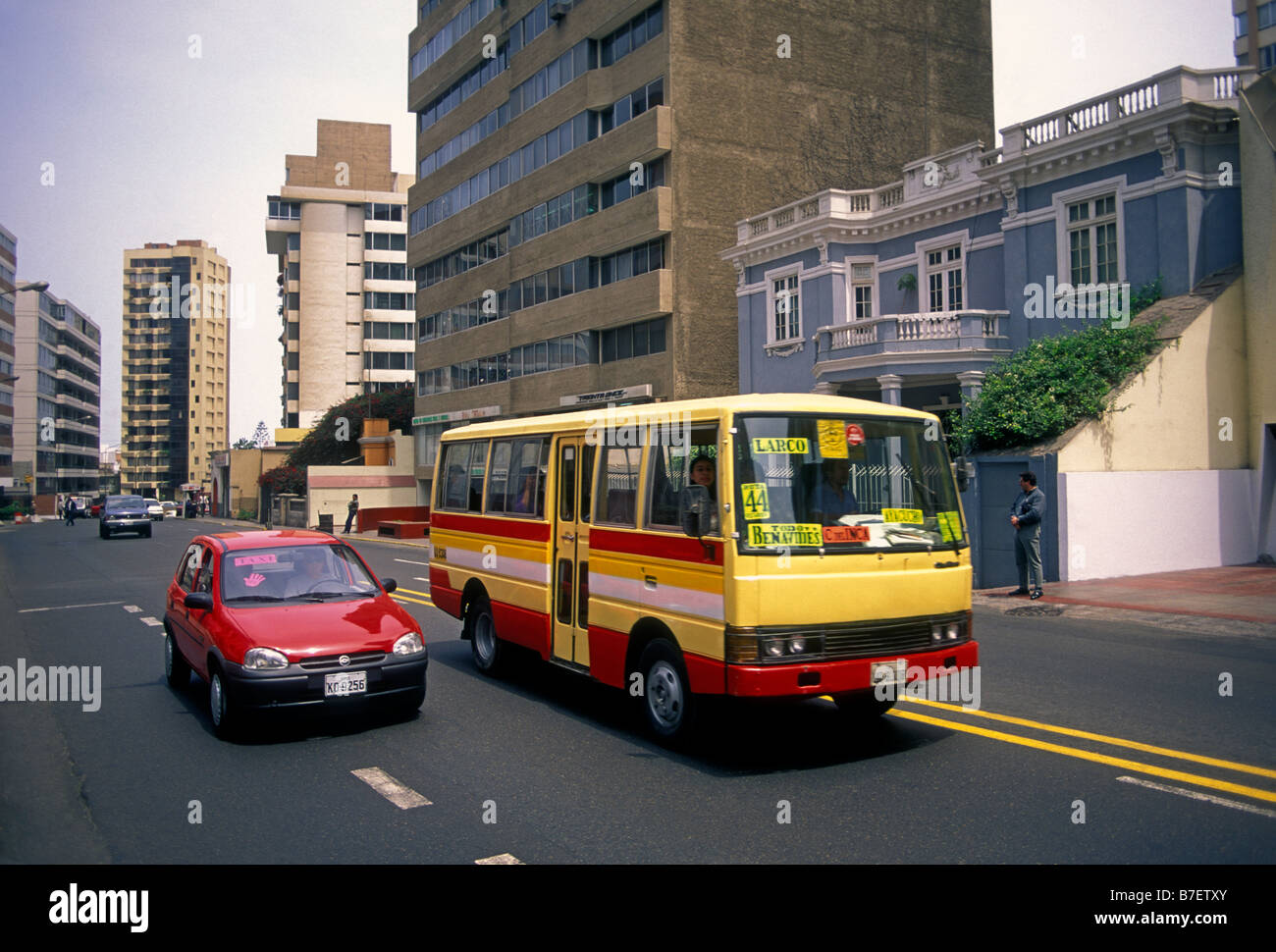 minivan, minivan service, bus, bus service, colectivo, Miraflores ...