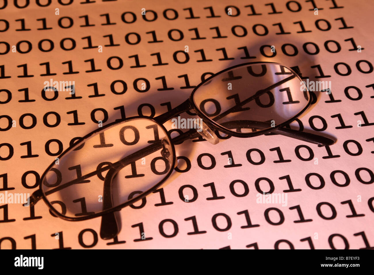 Binary code financial data hi-res stock photography and images - Alamy