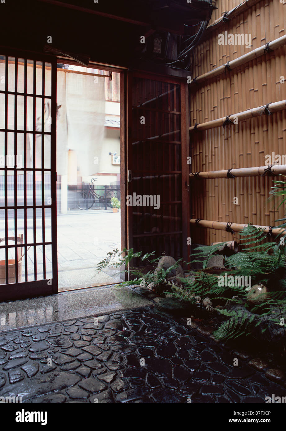 Front door in traditional Japanese style Stock Photo - Alamy