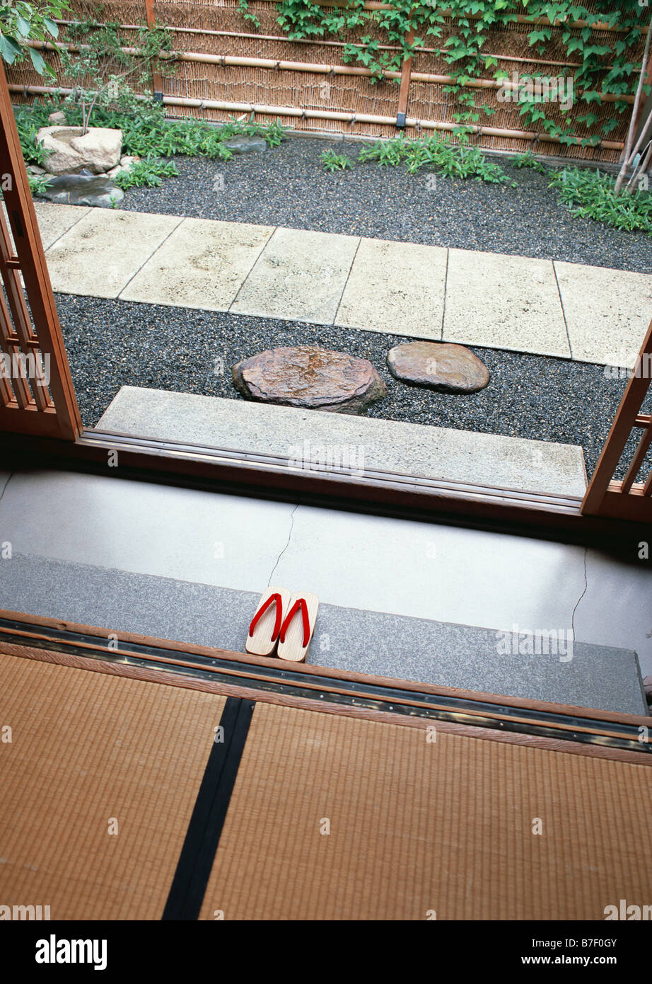 Front door in traditional Japanese style Stock Photo - Alamy
