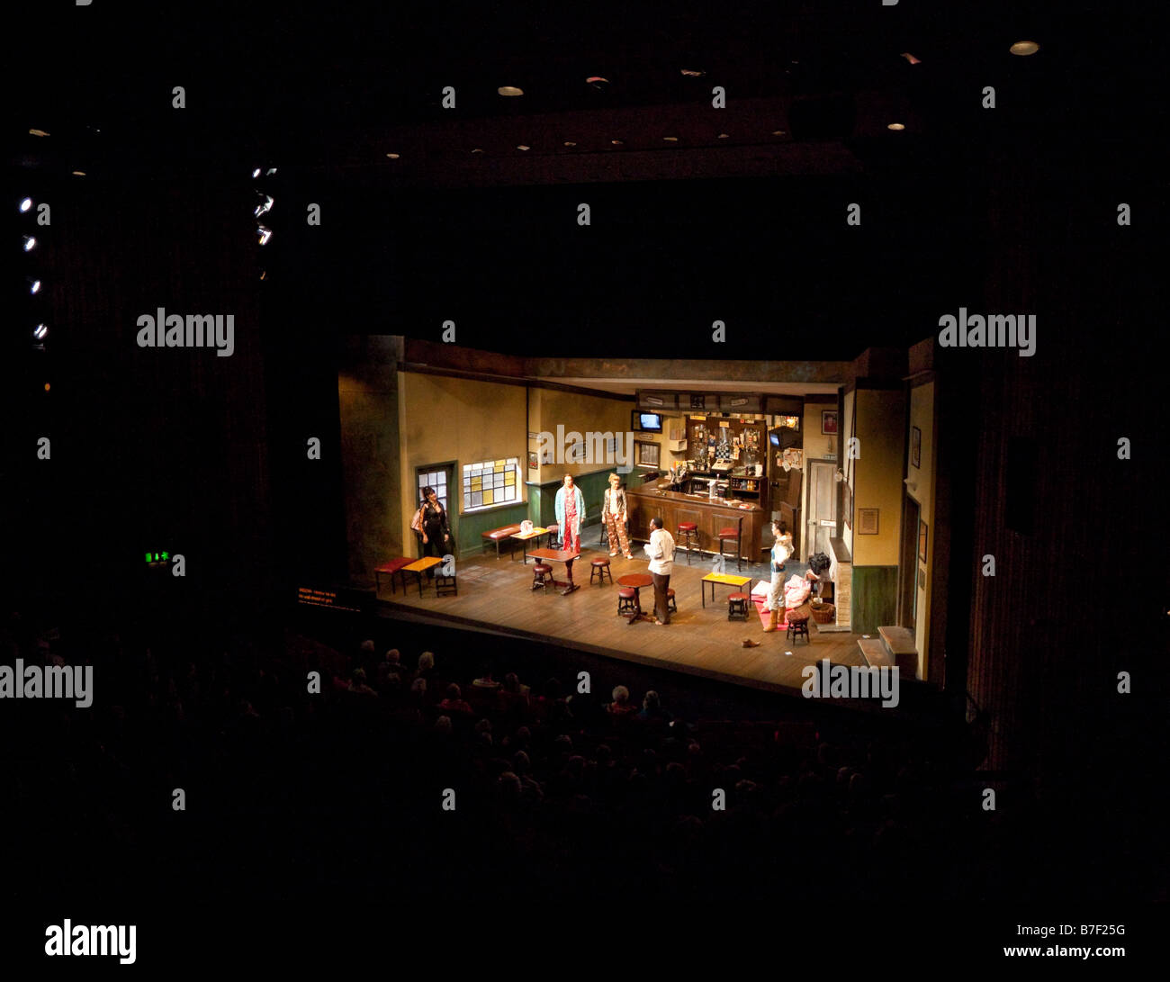 Abbey theatre dublin hi-res stock photography and images - Alamy