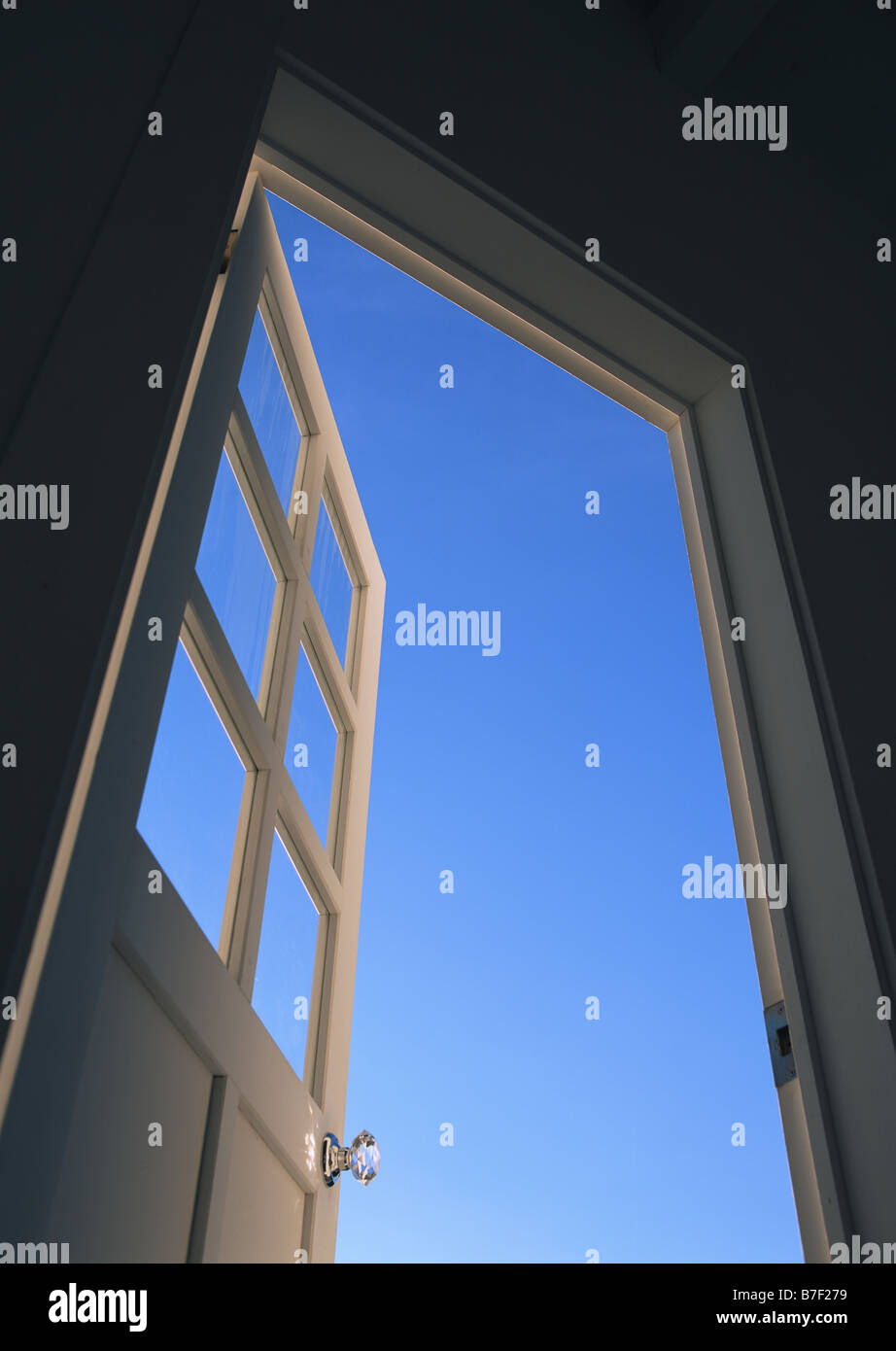 Opened front door Stock Photo - Alamy