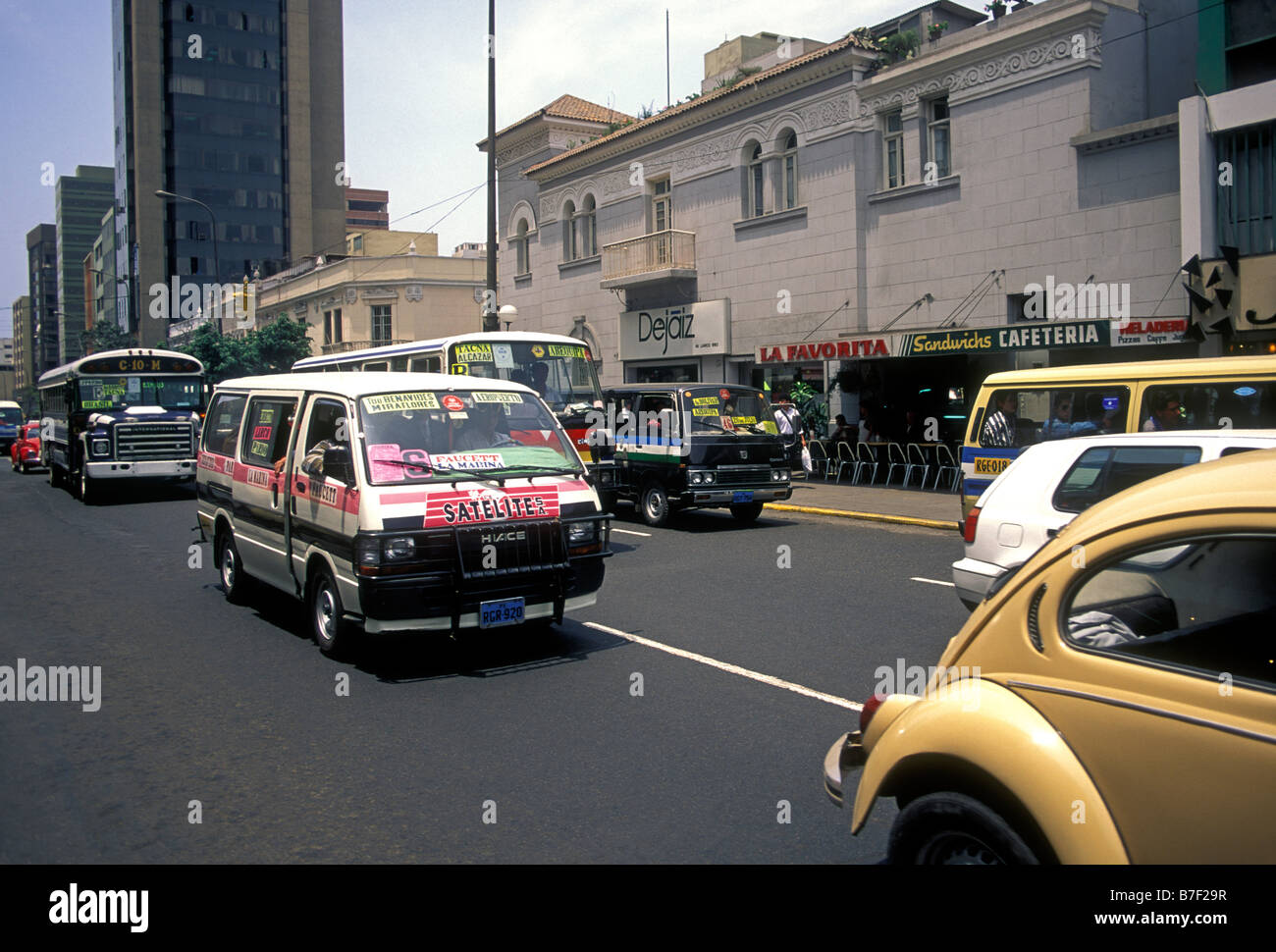 Peru lima miraflores bus hi-res stock photography and images - Alamy