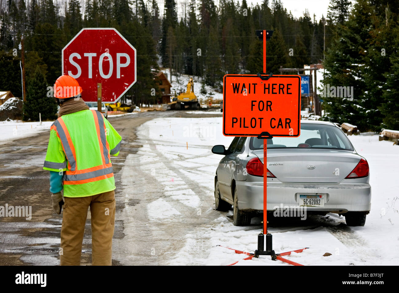 Wait here for pilot car sign hi-res stock photography and images - Alamy